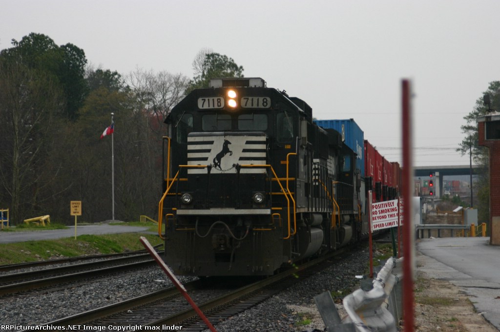 NS 7118
